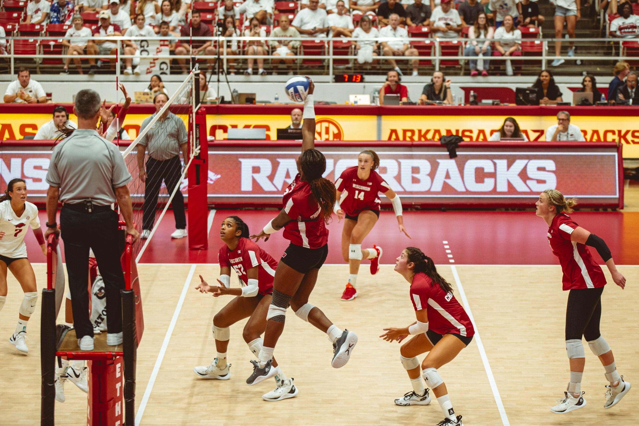 Wisconsin Badgers Volleyball To Play Power Five Team