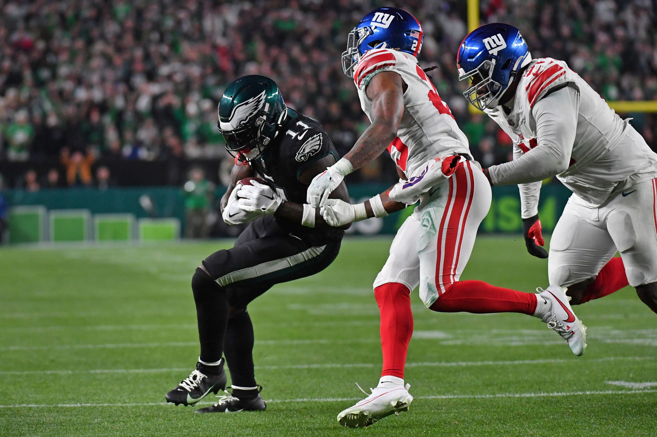 Green Bay Packers: Philadelphia Eagles' AJ Brown Drops Truth Bomb On ...