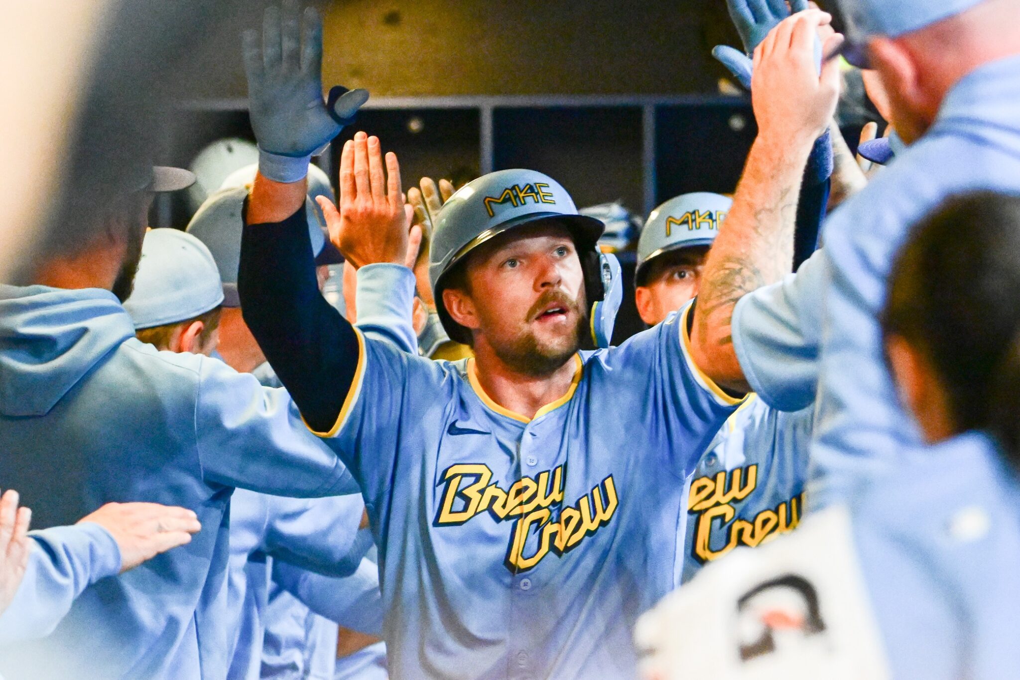 Milwaukee Brewers: Pat Murphy Reveals Huge Difference In Rhys Hoskins ...