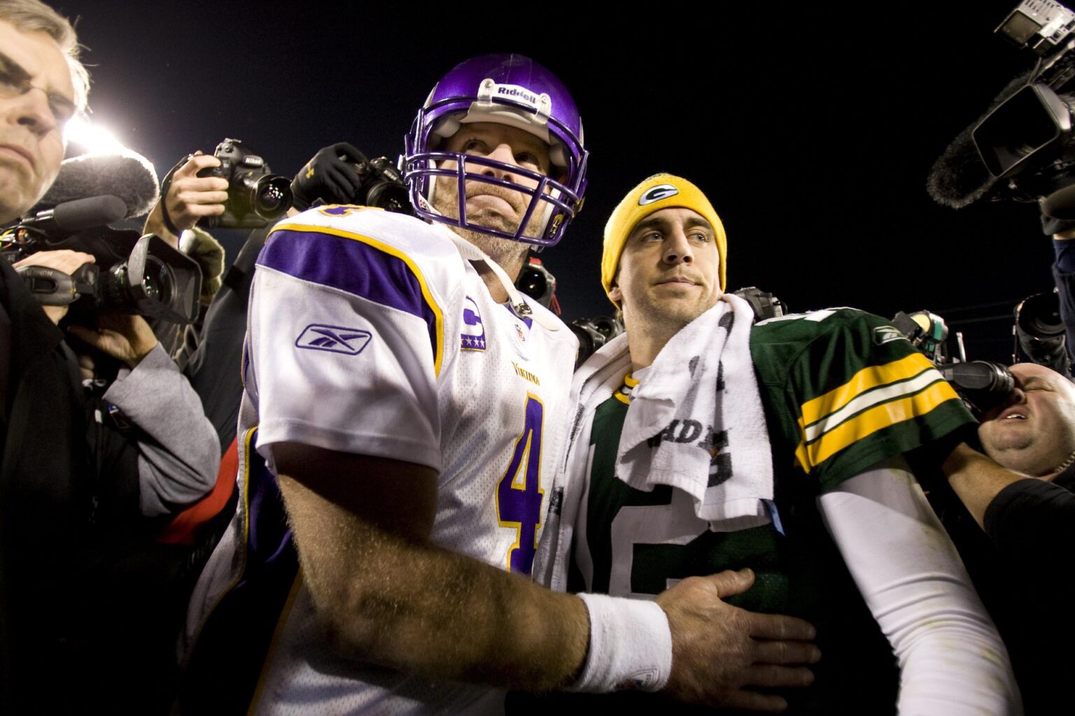 Green Bay Packers: Pat McAfee Reveals What Aaron Rodgers Has Told Him ...