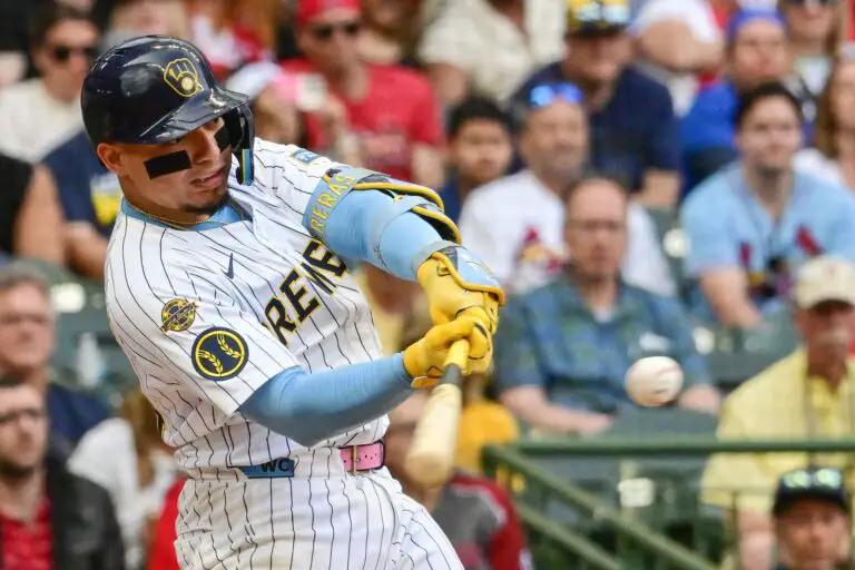 Contreras Brothers 9th Inning Home Runs Makes History