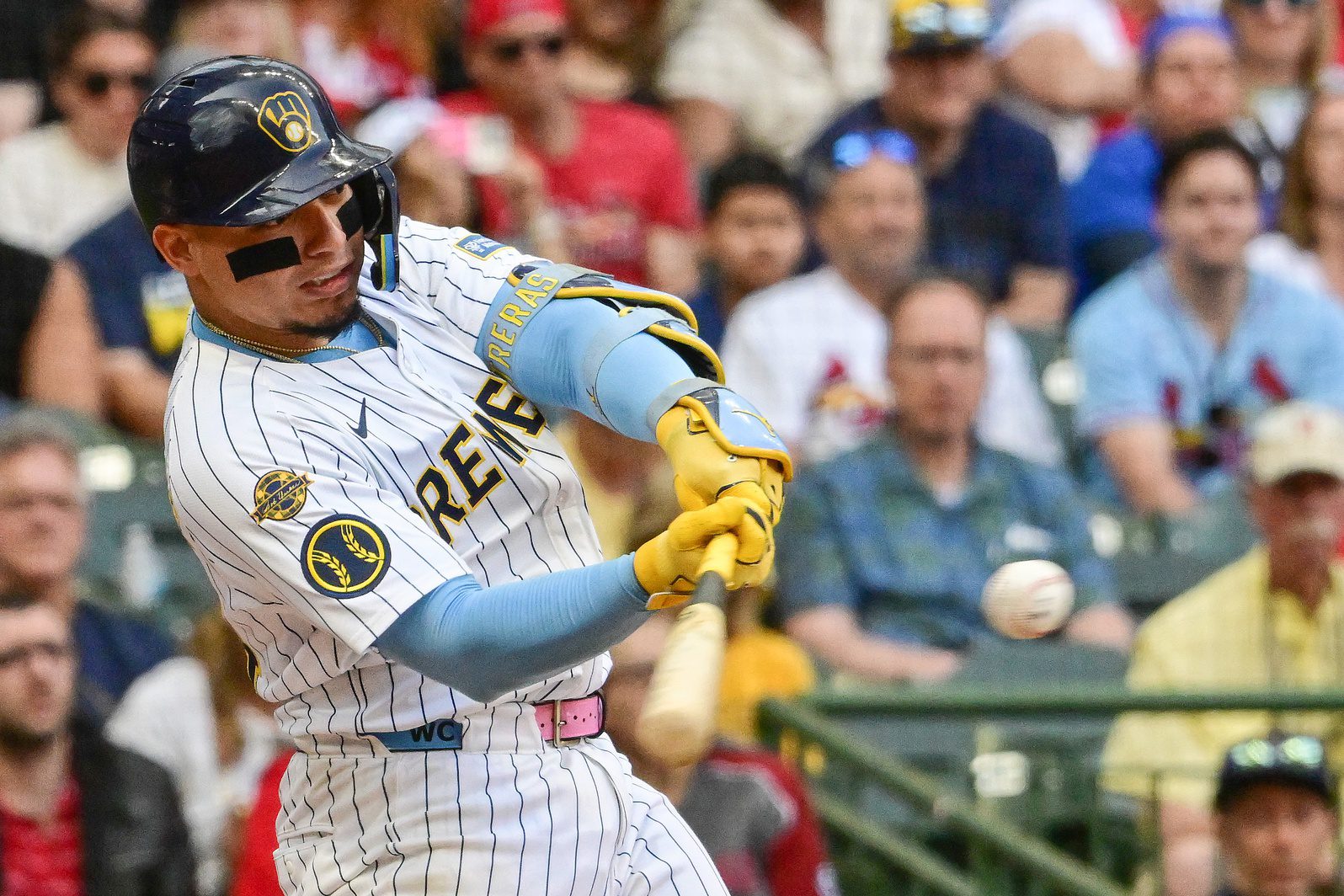 Contreras Brothers 9th Inning Home Runs Makes History