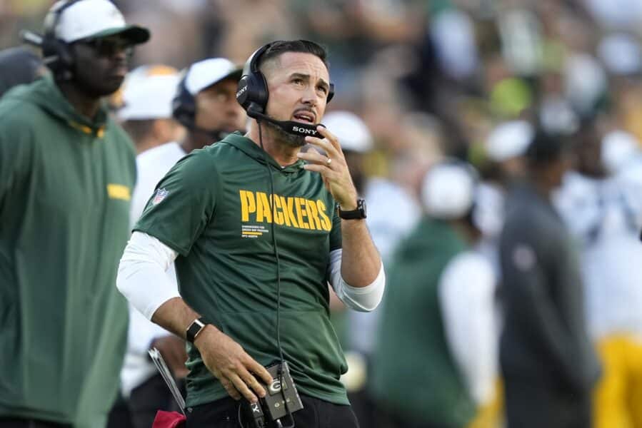 Packers Linked To Signing Former Badgers, Vikings Tackle