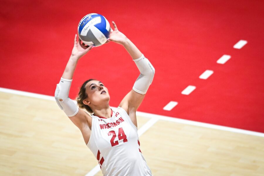 Badgers' Use Transfer Portal To Add Backup At 1 Key Position