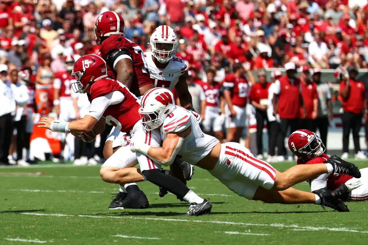 Star Badgers' Linebacker Held Back By Intriguing Statistic Through 4 Games