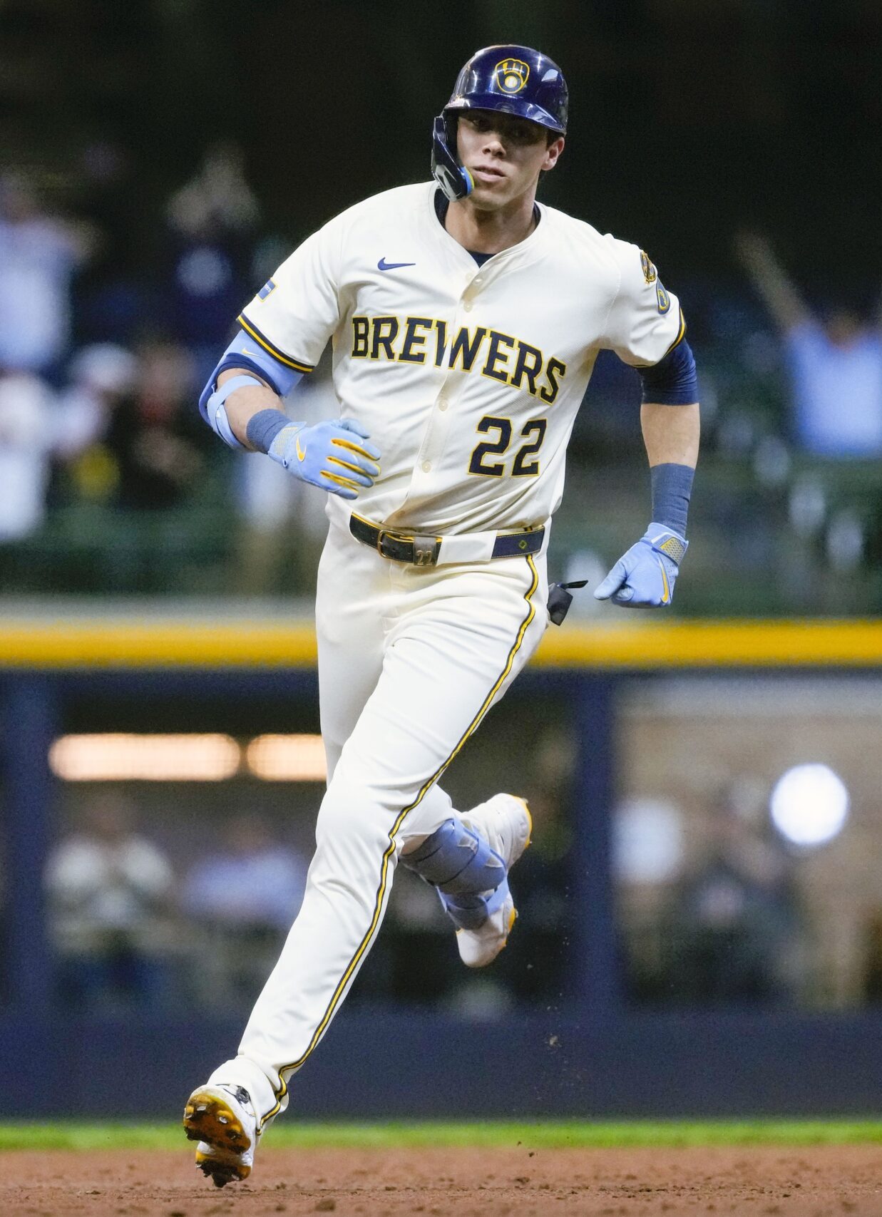 Milwaukee Brewers: Christian Yelich Explains Why The 2025 NLDS Victory ...