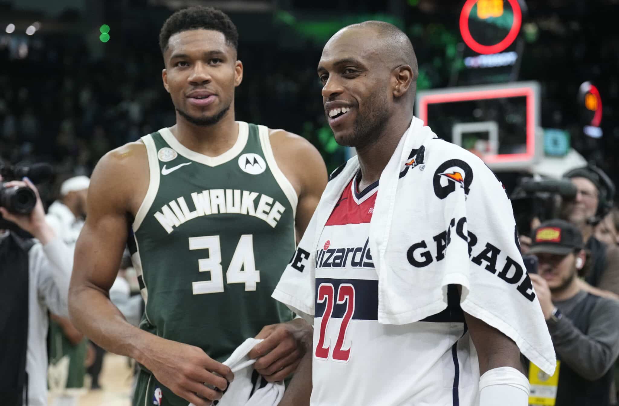 Khris Middleton Thanks Milwaukee Bucks For "Unforgettable" Homecoming ...
