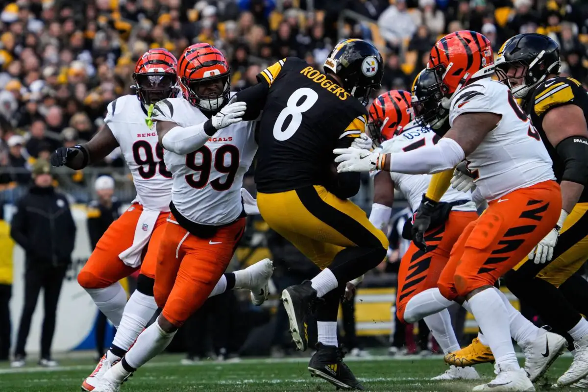 Green Bay Packers: Former QB Aaron Rodgers Suffers Significant Injury ...