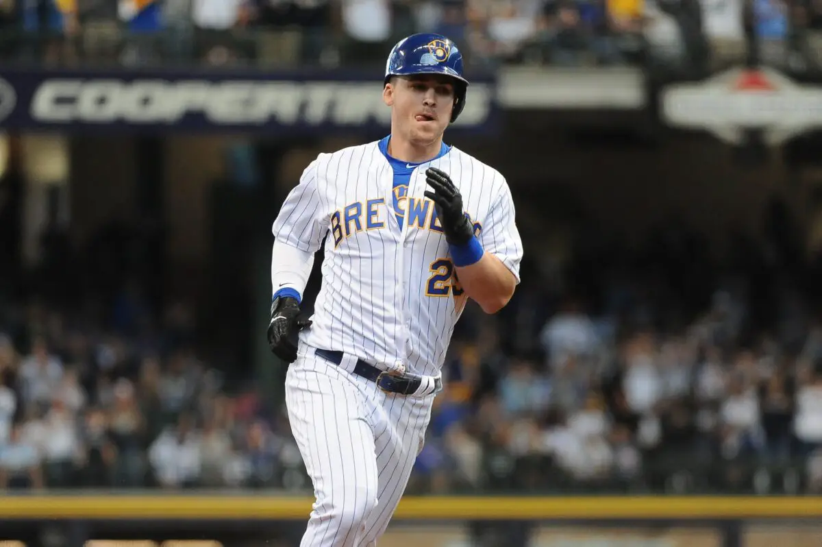 Milwaukee Brewers: Former 1B Signs With Chicago Cubs After Playing 5 ...