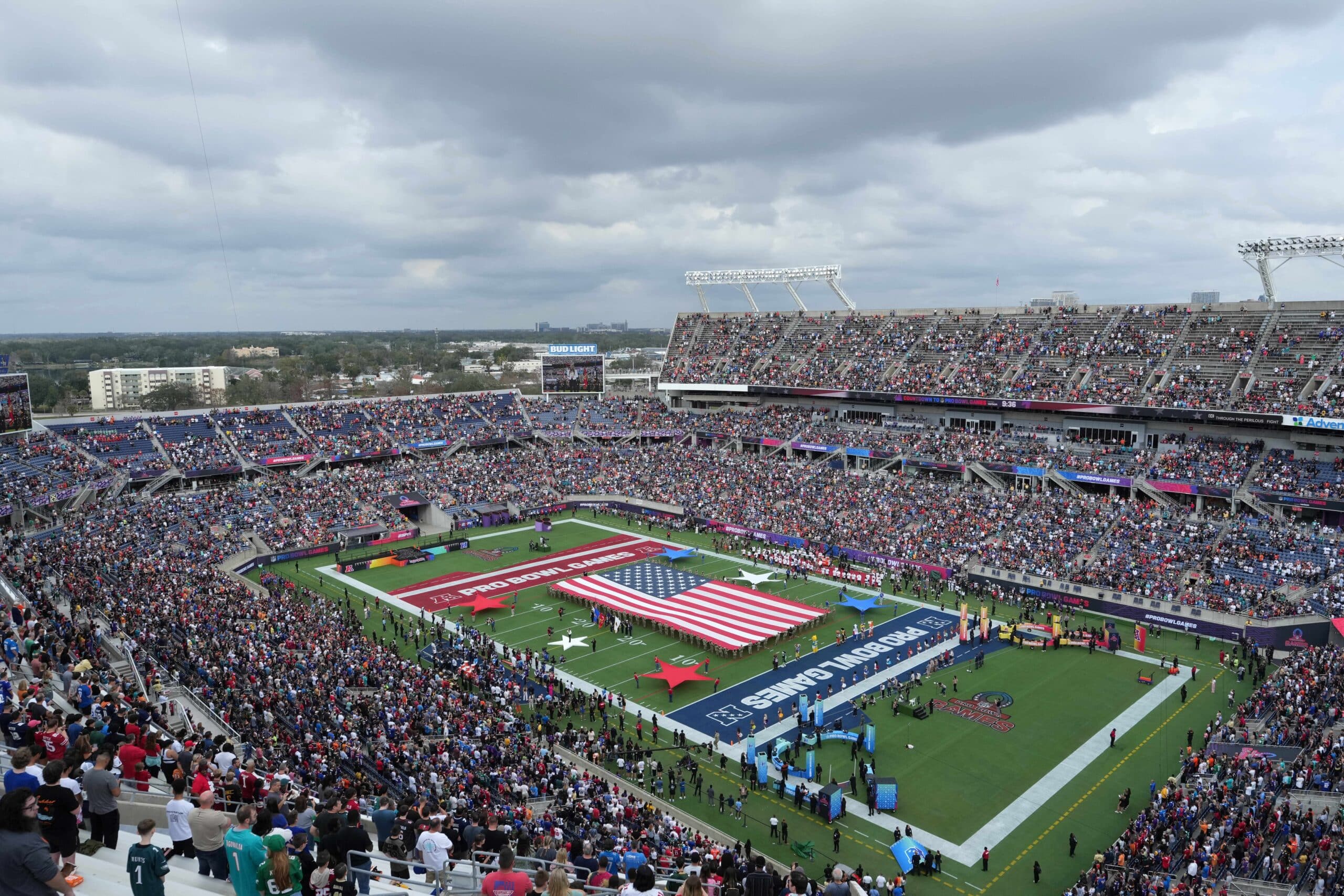 "UW-Whitewater To NFL Stardom" Pro Bowl Honors Handed Out To Wisconsin Star
