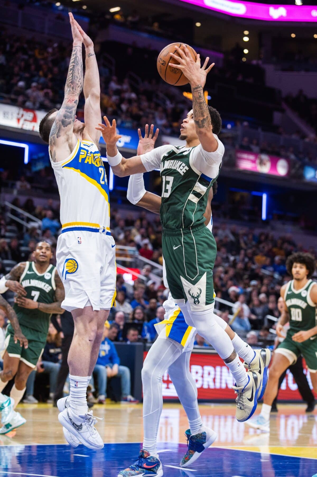 Milwaukee Bucks Fans Go Wild Have Incredible Ryan Rollins Play Vs ...