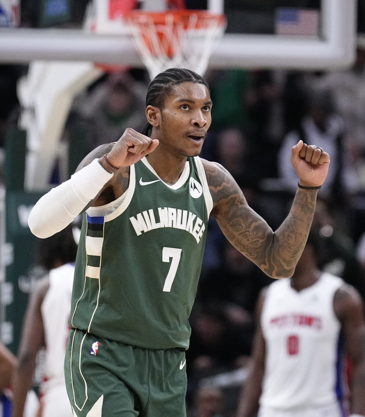 Milwaukee Bucks: Kevin Porter Jr. And Giannis Antetokounmpo 2 Of 6 NBA ...