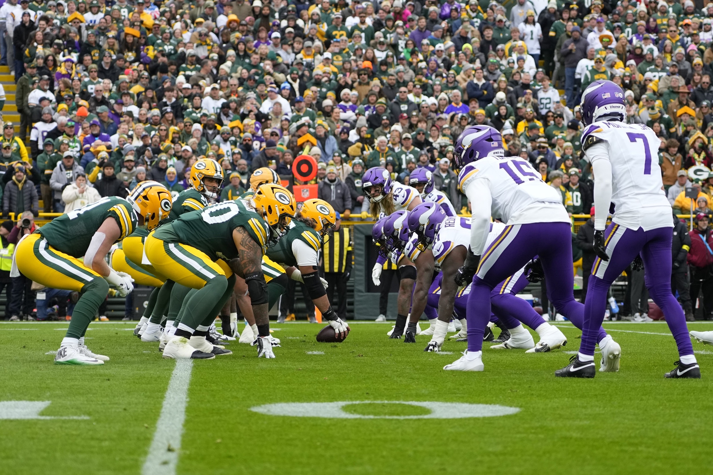 Packers, Vikings Set For Uncommon Regular-season Finale In Minnesota