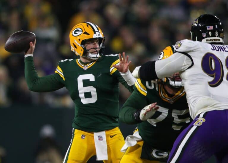 Packers' Clayton Tune Speaks Up Before First Green Bay Start In Week 18 ...